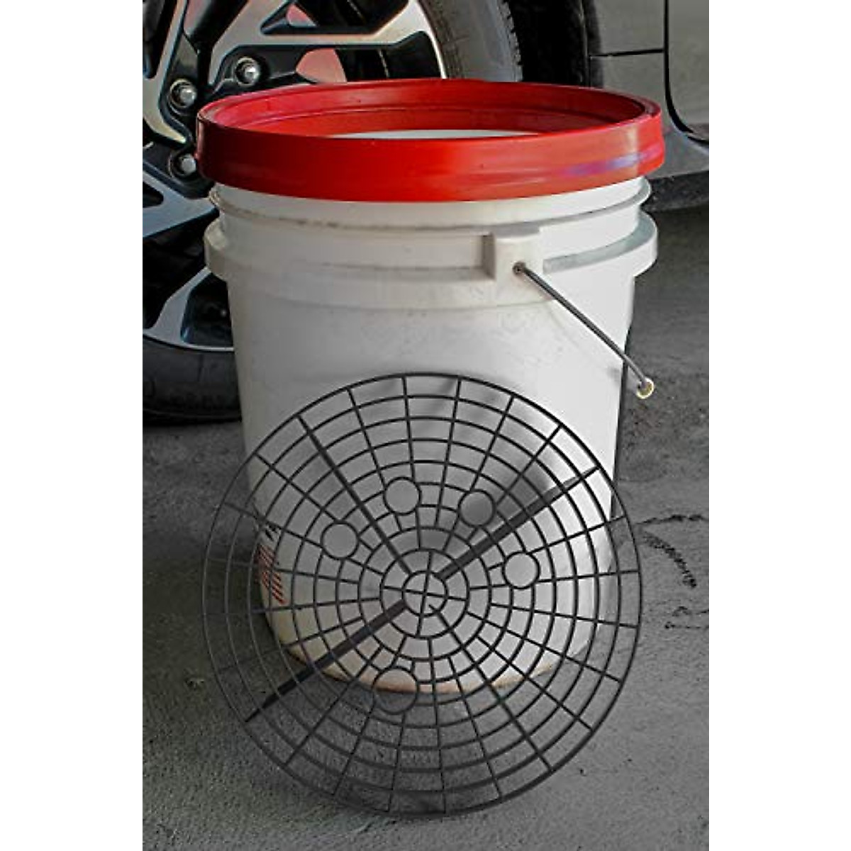 VIKING Automotive Bucket Insert Grit Traps for Car Wash and Detail Kits, Helps Remove Dirt and Debris from Microfiber, Mitts, Cloths, and Sponges, 2 Pack, Black