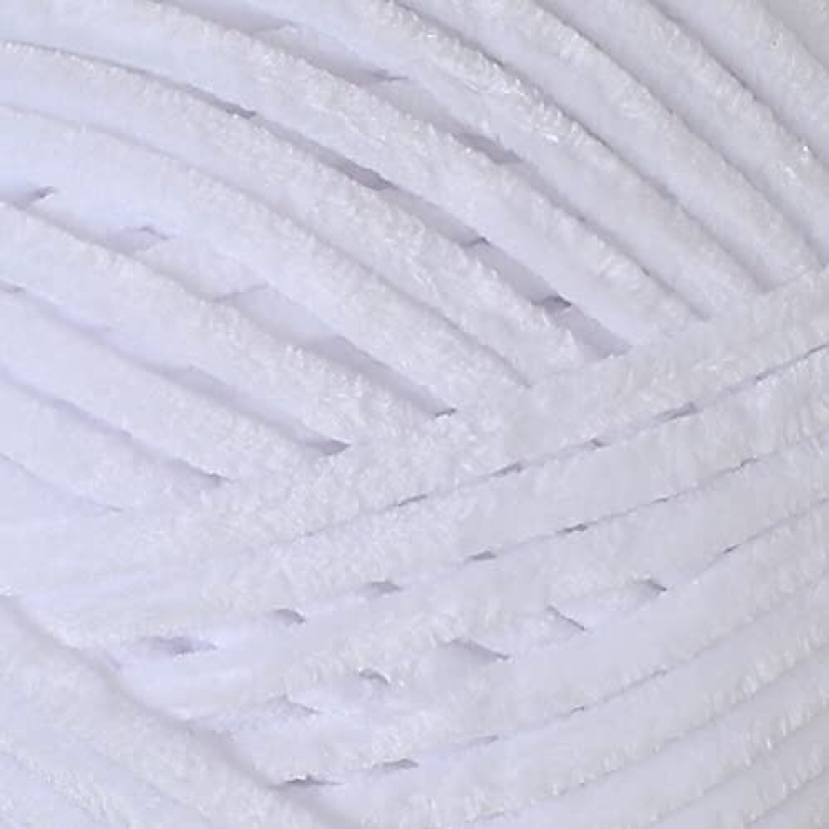 2 Skein La Mia Mellow Velvet Chenille Yarn for Knitting and Crocheting Baby Clothes, Blankets and Accessories, 100% Polyester, 100 gr (3.5 oz) / 115 m (125 Yards), Super Bulky, White - 901