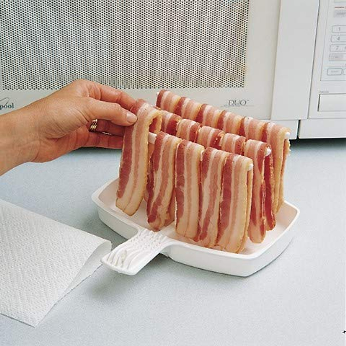 Microwave Bacon Cooker - The Original Makin Bacon Microwave Bacon Tray - Reduces Fat up to 35% for a Healthy Breakfast- Make Crispy Bacon in Minutes. Made in The USA. Ships from Wisconsin