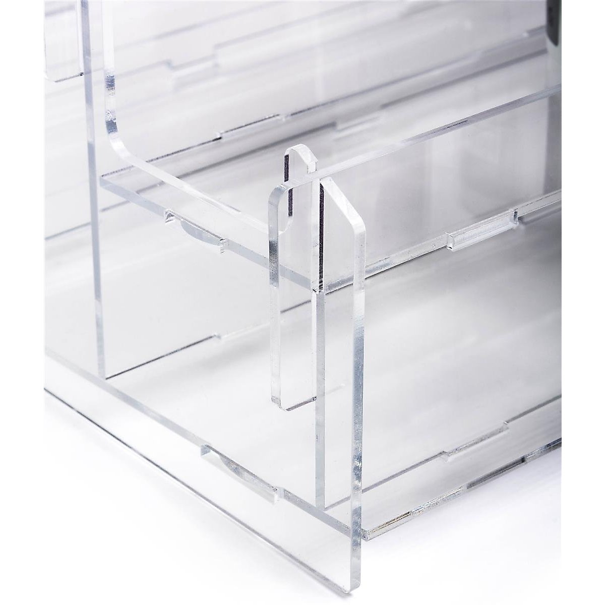 Displays2go Tiered Acrylic Step Riser Display with Four Rectangular Platforms – Clear (KDSTRISER)