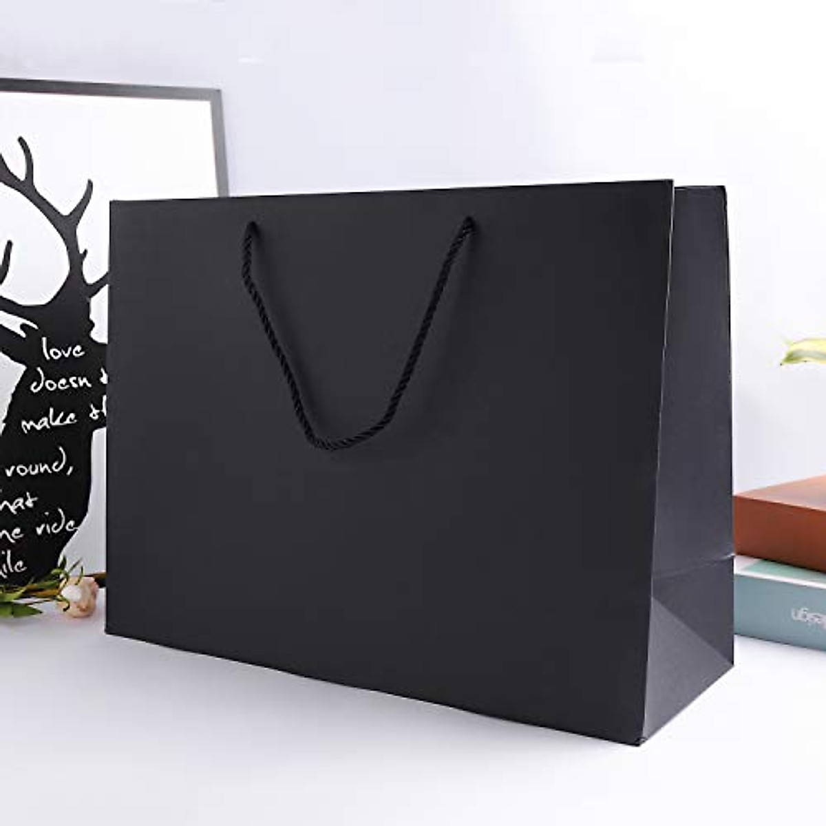 SHIPKEY 10 Pack Extra Large Gift Bags | 16x6x12 Inch Black Gift Bags, Gift Bags for Men, Wedding Gift Bags, Black Paper Bags