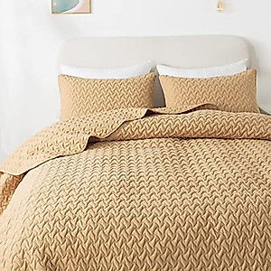 Yellow King Size Quilt Bedding Sets with Pillow Shams, Pumpkin Lightweight Soft Bedspread Coverlet, Quilted Blanket Thin Comforter Bed Cover for All Season Spring Summer, 3 Pieces, 104x90 inches