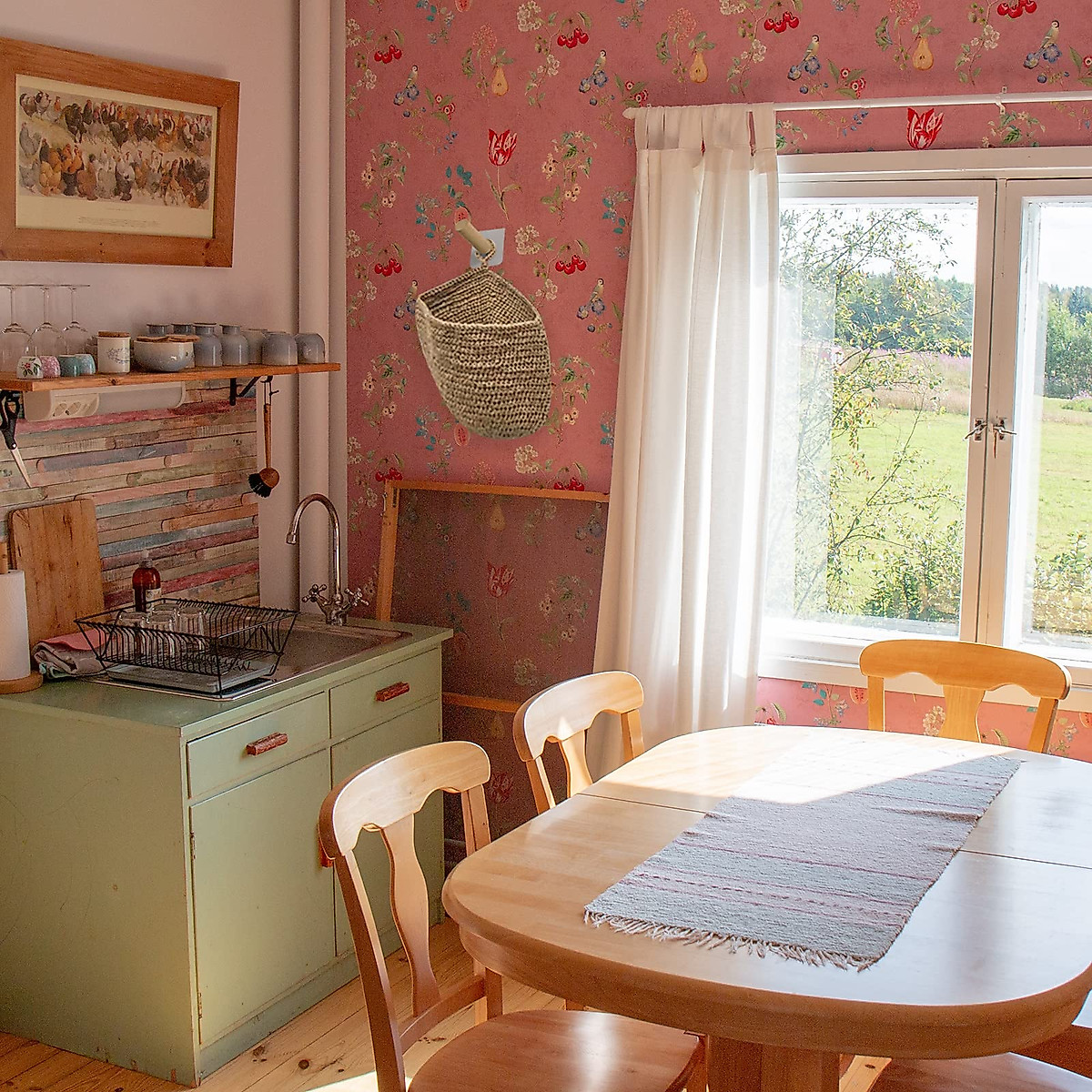 Jute Onion Basket Hanging for Pantry with Wooden hook, Potato Garlic Onion Pantry Storage Baskets, Potato Holder Hanging Wall Vegetable Baskets for Succulent Wall Decor (Large)