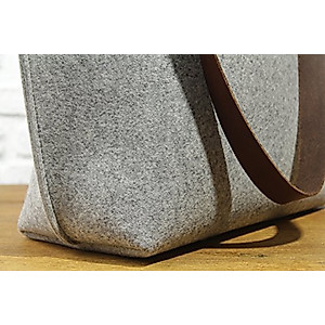 Pack & Smooch York Carryall Tote Bag for Women - Made with 100% Merino Wool and Vegetable Tanned Leather Strap (Grey/Light Brown)