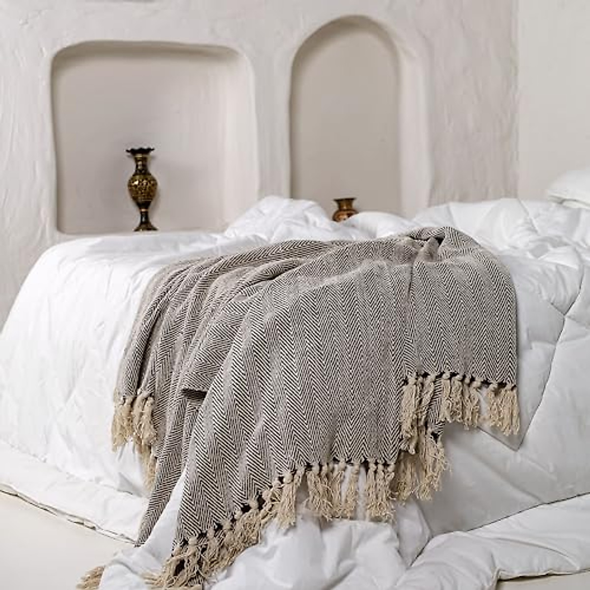 THE ART BOX Brown Throw Blanket for Sofa and Couch Cotton Reversible Chevron Striped Farmhouse Bed Throws Boho Indian Decorative Arm Chair Settee Cover - 50x60 Inches