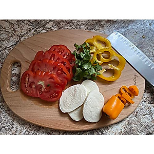 kaiDesign - Heart Design Wooden Cutting Board Coated In Mineral Oil, Quality Beech Wood Design for Housewarming Gifts, Mother's Day Present, Wedding Anniversary and Valentine's Day Gift