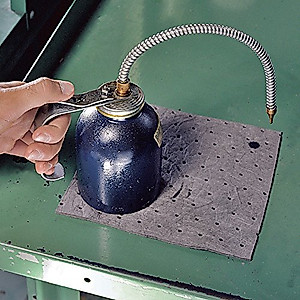 Absorbent Mat Pads in a Dispenser Box by New Pig | Premium Oil Absorbent Pads | 10" x 13" Oil Mats | 100 All Purpose Premium Absorbent Pads | Heavyweight | MAT251