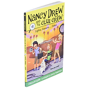 Lights, Camera . . . Cats! (Nancy Drew and the Clue Crew #8)