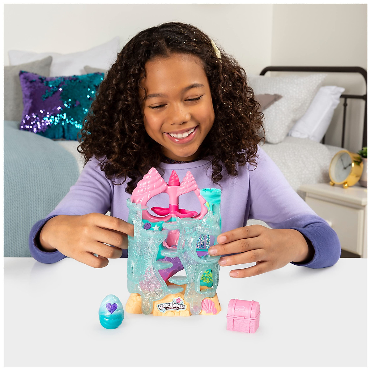 Hatchimals CollEGGtibles, Coral Castle Fold Open Playset with Exclusive Mermal Character (Amazon Exclusive Set), Girl Toys, Girls Gifts for Ages 5 and up