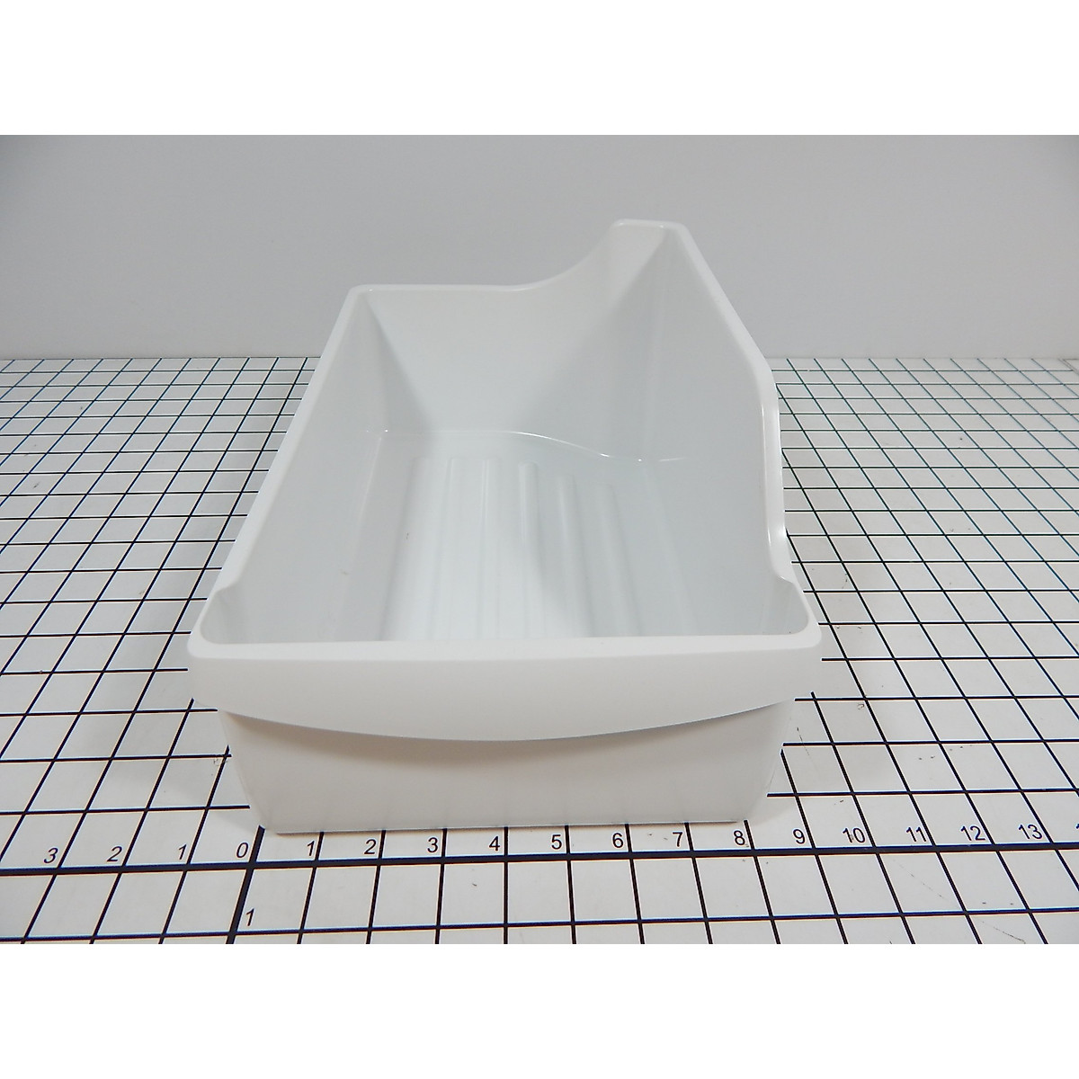 Frigidaire Ice Maker for Top Mount Refrigerator Item 330487 Model IMQCT