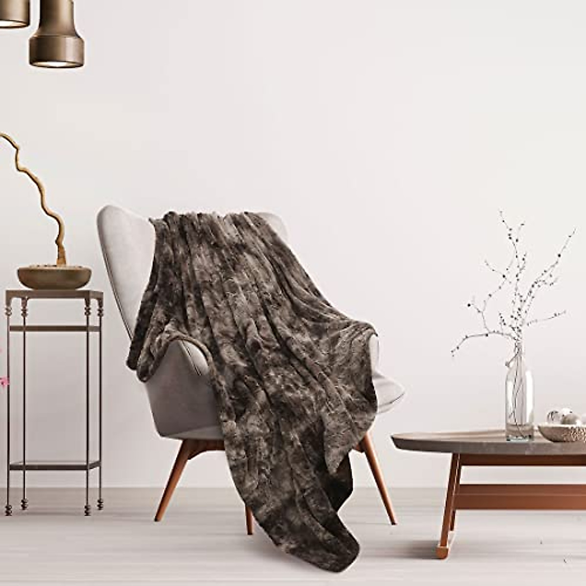 PiccoCasa Soft Faux Fur Blanket Twin Size - Reversible Tie-dye Luxury Shaggy Throw Blanket for Sofa, Couch and Bed - Plush Fluffy Fleece Blankets As Gifts 60 x 78 Inch Brown