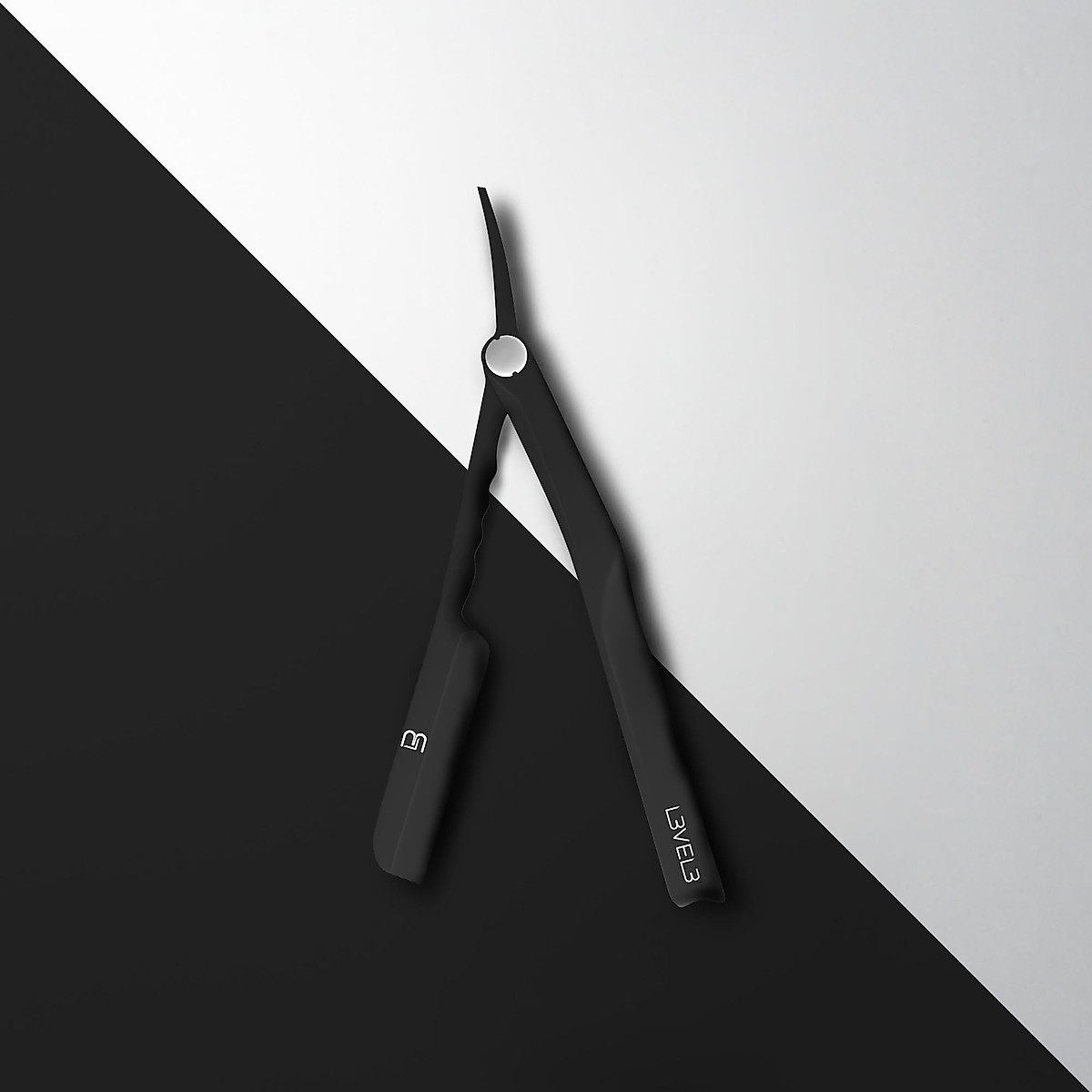 L3 Milly Razor - Fast and East to Assemble - Excellent Grip and Control - Straight Razor Holder- Level Three Razor Holder Black