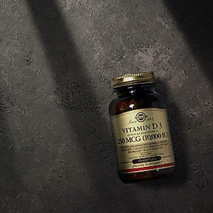 Solgar Vitamin D3 (Cholecalciferol) 250 MCG (10,000 IU), 120 Softgels - Helps Maintain Healthy Bones & Teeth - Immune System Support - Non GMO, Gluten Free, Dairy Free - 120 Servings