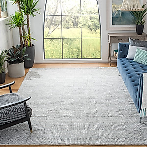 SAFAVIEH Marbella Collection Area Rug - 8' x 10', Light Grey, Handmade Wool, Ideal for High Traffic Areas in Living Room, Bedroom (MRB393F)