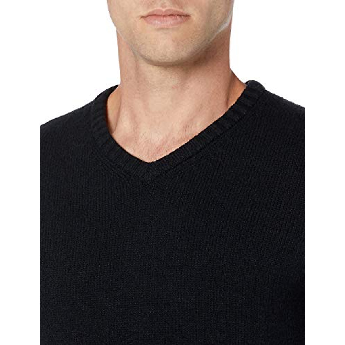 Amazon Essentials Men's Long-Sleeve Soft Touch V-Neck Sweater, Black, X-Large