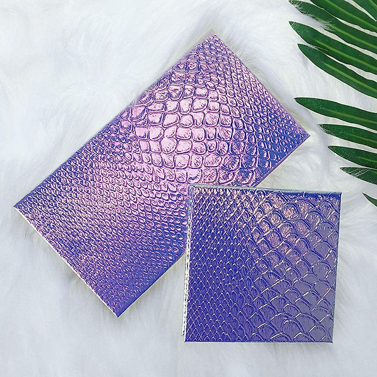 Makeup Palette With Mirror, Empty Eyeshadow Makeup Box Cosmetics Palette Fish Scale DIY Storage Tray Box Holder