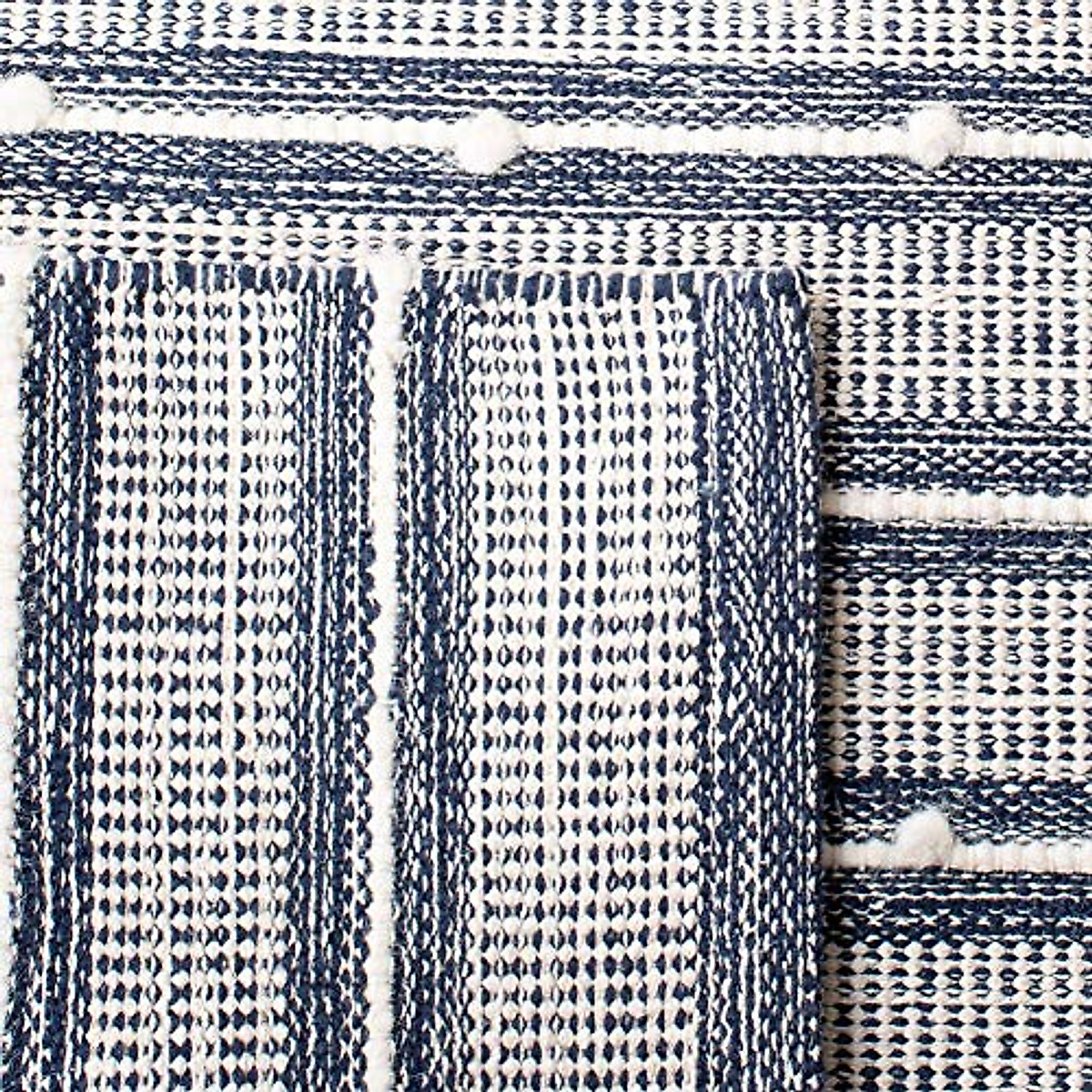 SAFAVIEH Striped Kilim Collection 6' x 9' Navy / Blue STK513N Handmade Flatweave Cotton Area Rug