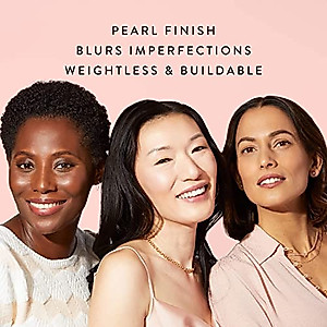 LAURA GELLER NEW YORK Baked Balance-N-Glow Illuminating Color Correcting Foundation - Light - Retractable Airbrush Kabuki Brush (2 PC)