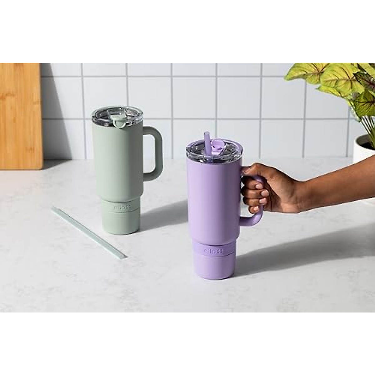 Ello Port 40oz Tumbler with Carry Loop & Integrated Handle, Vacuum Insulated Stainless Steel Reusable Water Bottle, Travel Mug with Leak Proof Lid & Straw, Perfect for Iced Coffee & Tea, Sage