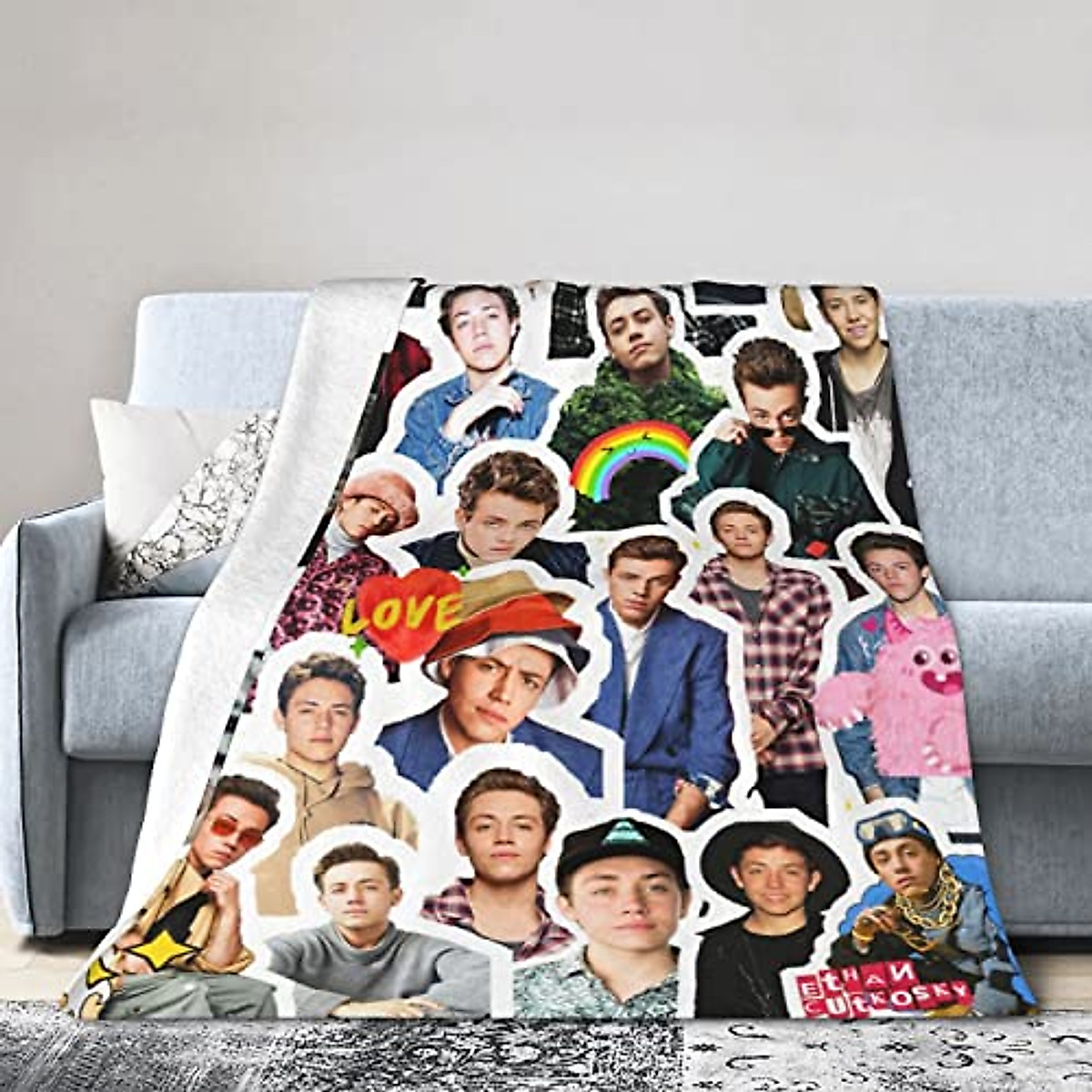 Blanket Ethan Cutkosky as Carl Gallagher Soft and Comfortable Warm Fleece Blanket for Sofa,Office Bed car Camp Couch Cozy Plush Throw Blankets Beach Blankets …