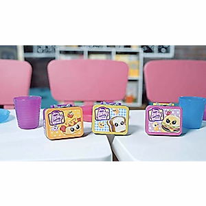 Basic Fun 10510BF2 Surprise-10 Styles Wave 2 Little Lucky Lunch Box Girls Collectible Lunchbox, Multicolour