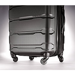 Samsonite Omni PC 2 Piece Set 20 and 24 Spinner (Black)