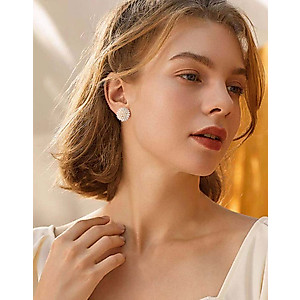 Pearl Earrings Stud for Women 18K Plated Gold Pearl Bridal Earrings for Wedding Birthday Anniversary Mothers Day (Gold Pearl Earrings)