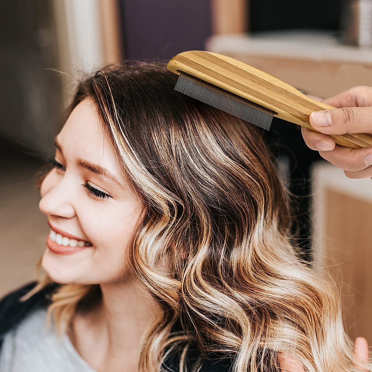 Dandruff Comb, Stainless Steel Fine Tooth Comb Wooden Handle Dandruff Remover Flea Lice Comb Multifunction Hair Grooming Brush for Kids Adults Pets Dog