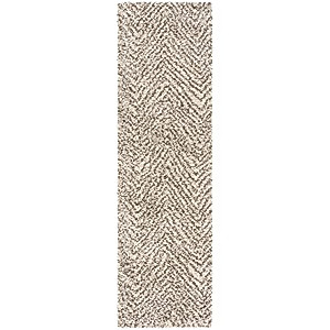 SAFAVIEH Hudson Shag Collection Accent Rug - 3' x 5', Ivory & Grey, Chevron Design, Non-Shedding & Easy Care, 2-inch Thick Ideal for High Traffic Areas in Entryway, Living Room, Bedroom (SGH375A)
