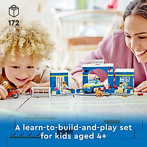 LEGO City Police Station Chase 60370, Playset with Car Toy and Motorbike, Breakout Jail, 4 Minifigures and Dog Figure, Toys for Kids 4 Plus Years Old