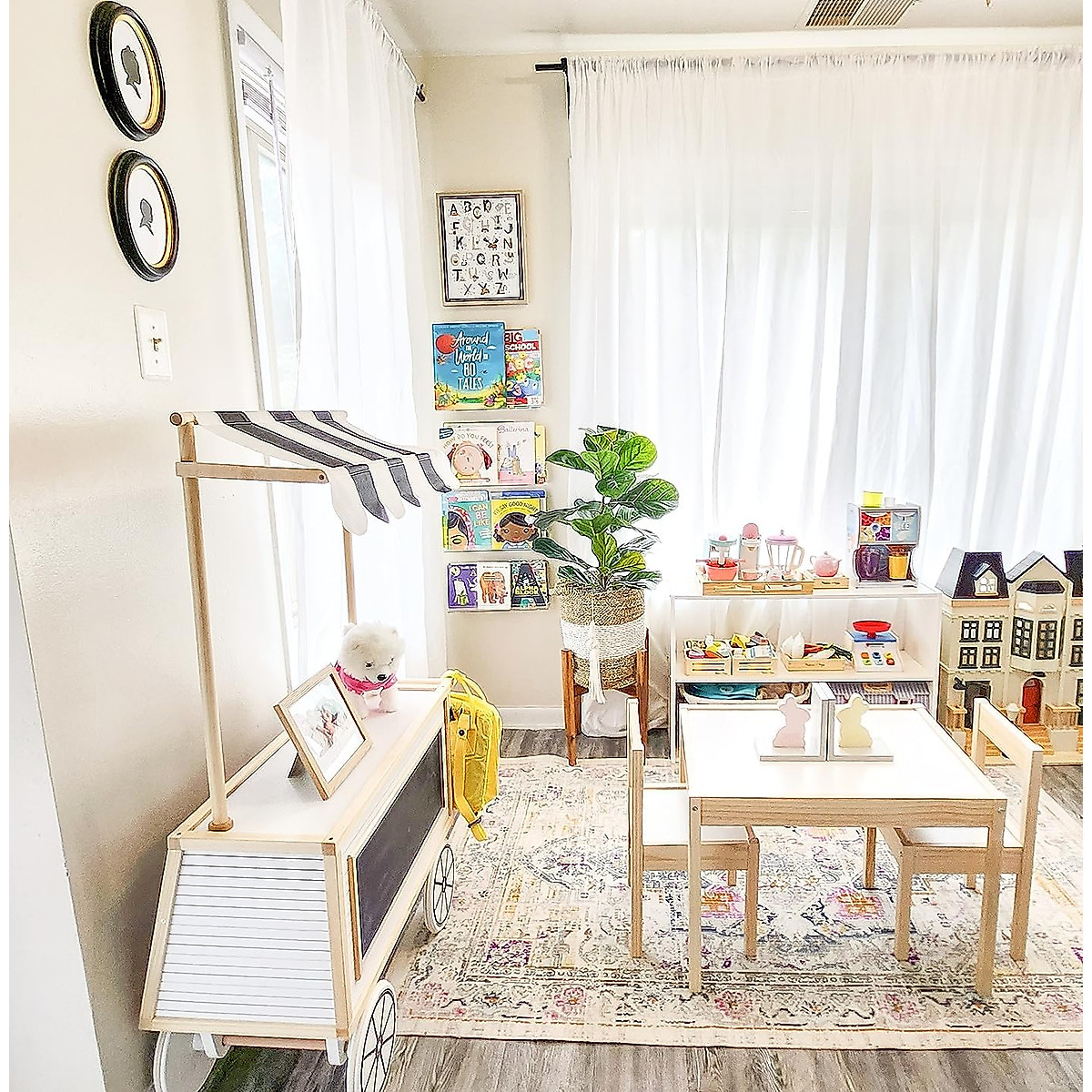 BYCY 8 Packs Clear Acrylic Shelves Wall Mount Holder for Display,Floating Book Shelves for Kids Room,Floating Album Record Shelves Funko Pop Display Shelf for Home (8Packs-Clear)