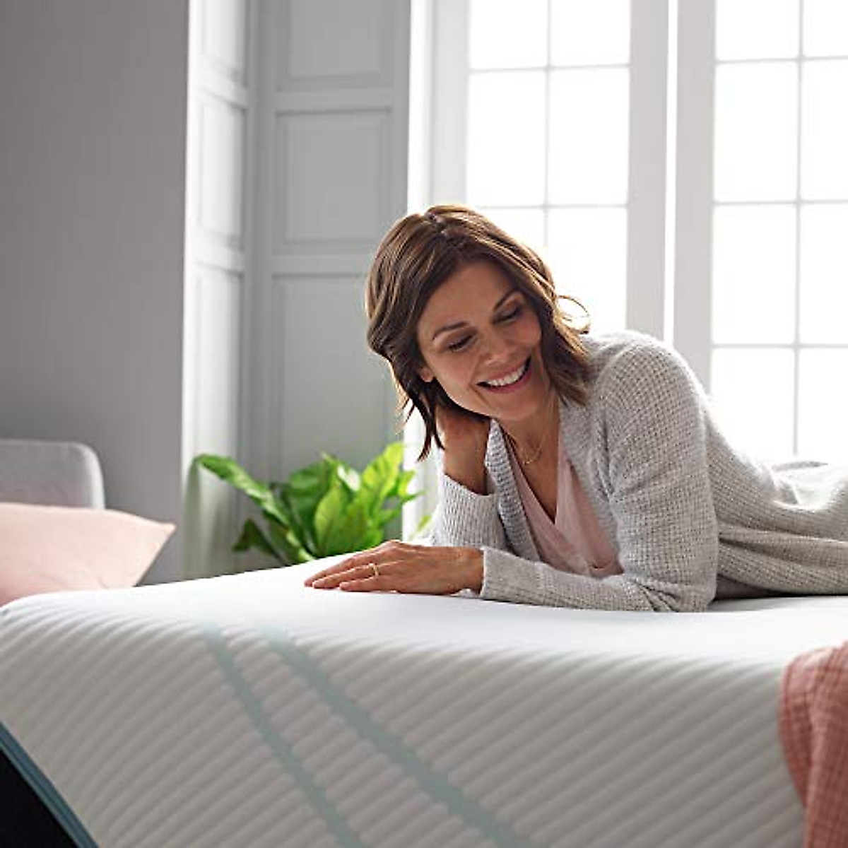 Tempur-Pedic TEMPUR-ProAdapt 12-Inch Medium Foam Mattress, Queen, Made in USA, 10 Year Warranty