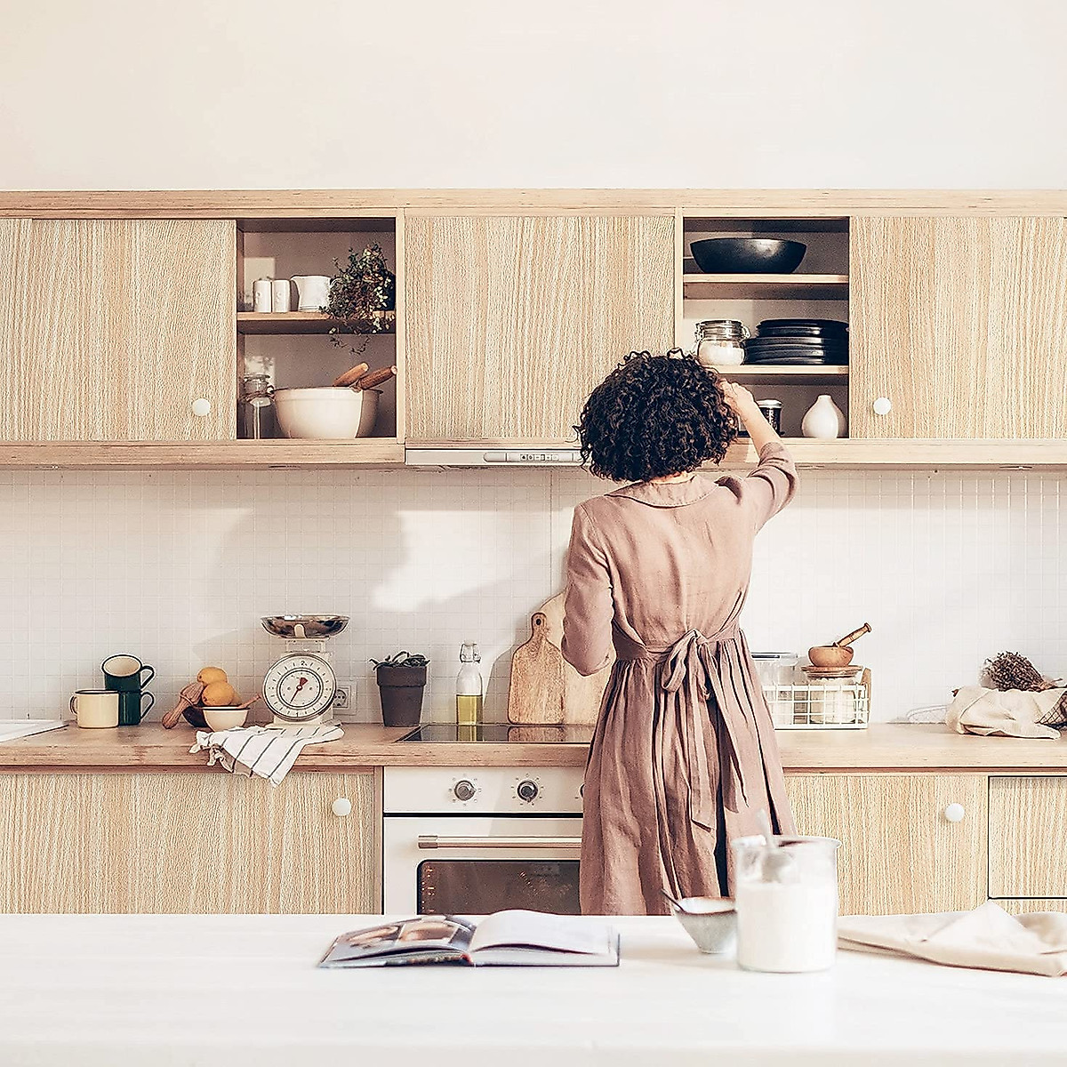 Heroad Brand Wood Contact Paper for Cabinets Natural Wood Grain Contact Paper Light Wood Wallpaper Peel and Stick Wallpaper Film Kitchen Cabinet Shelf Drawer Liner Mapel Vinyl Decorative 17.7”x78.7