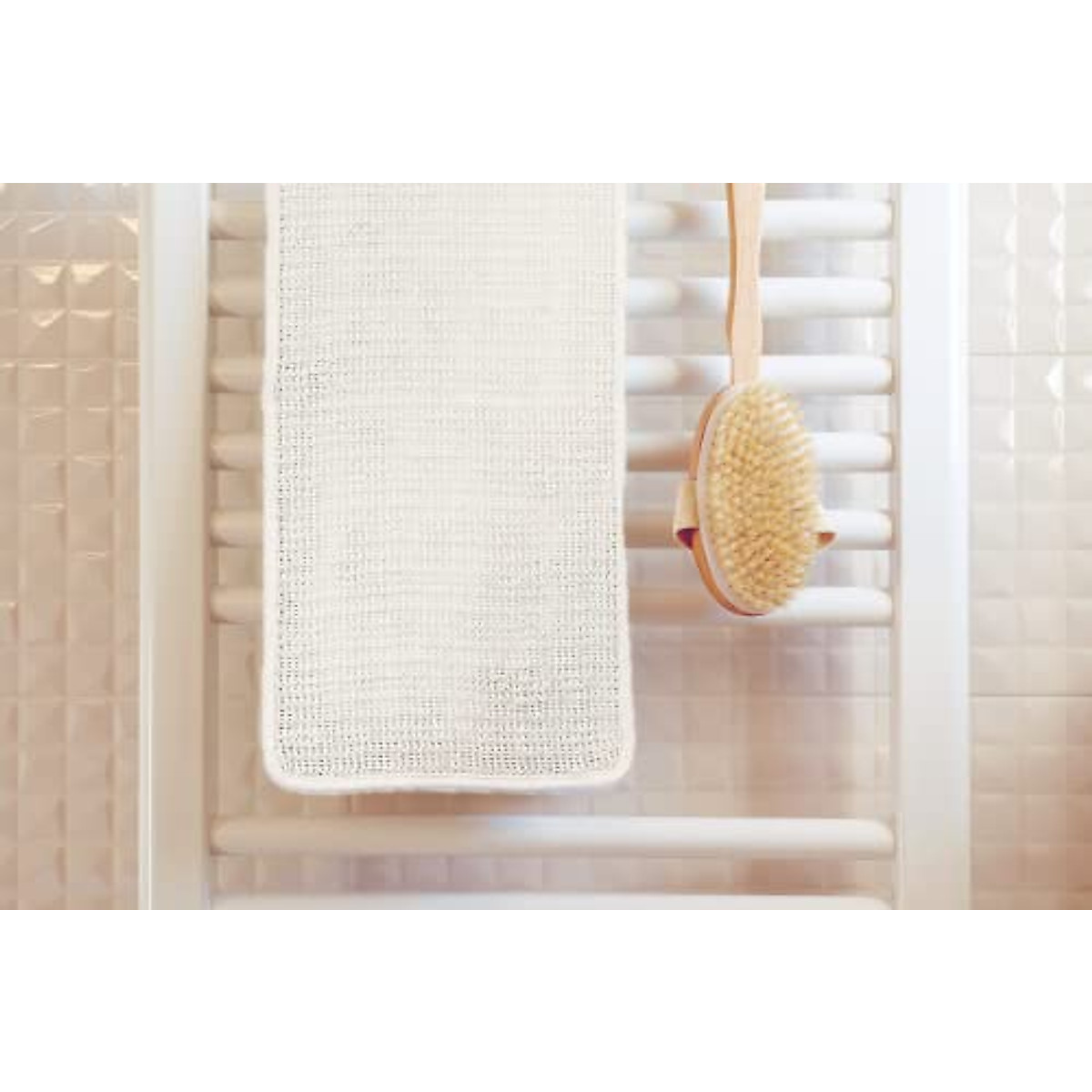 Extra Long Exfoliating Body Scrubber Natural Loofah Back Scrubber for Shower Double-Sided Exfoliating Washcloth for Women & Men Bath Scrub Cloth Deep Clean Shower Towels