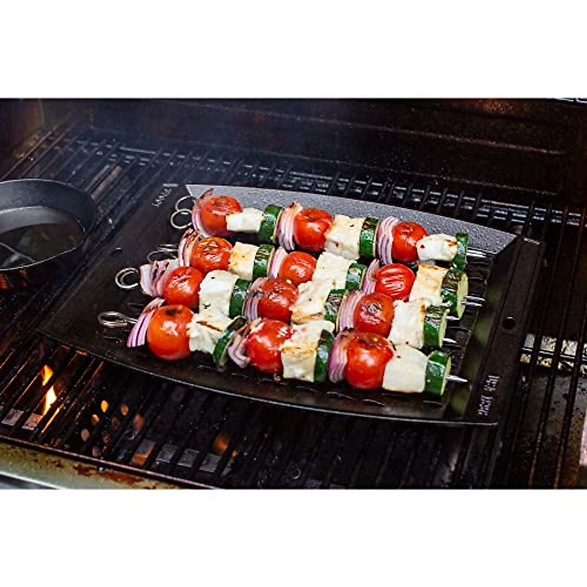 Lodge L15RCGT 15"x12" Cast Iron Grill Topper, Black