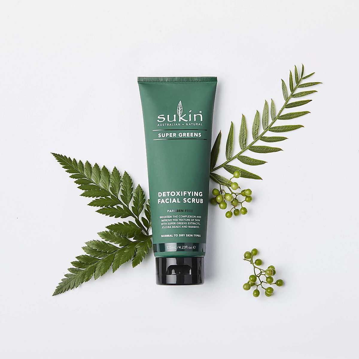 Sukin Super Greens Detoxifying Facial Scrub, 4.23 FL. Oz.