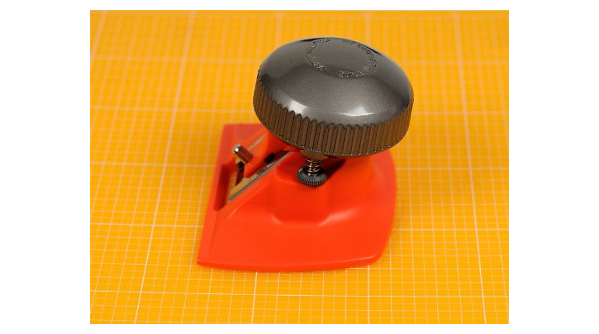 Get Perfect 45° Bevel Cuts with NT Pro Mat Board Cutter