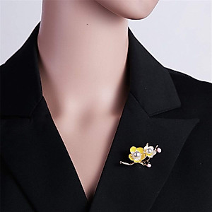 AILUOR Elegant Enamel Plum Blossom Flower Brooch Pin, Fashion Gold Plated Pearls Floral Brooch Lapel Pin for Women Bridal Wedding Corsage Jewelry Gifts (Plum)