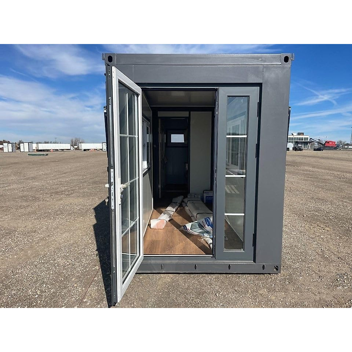 Portable Prefabricated Tiny Home 19x20ft, Mobile Expandable Plastic Prefab House for Hotel, Booth, Office, Guard House, Shop, Villa, Warehouse, Workshop (with Restroom)