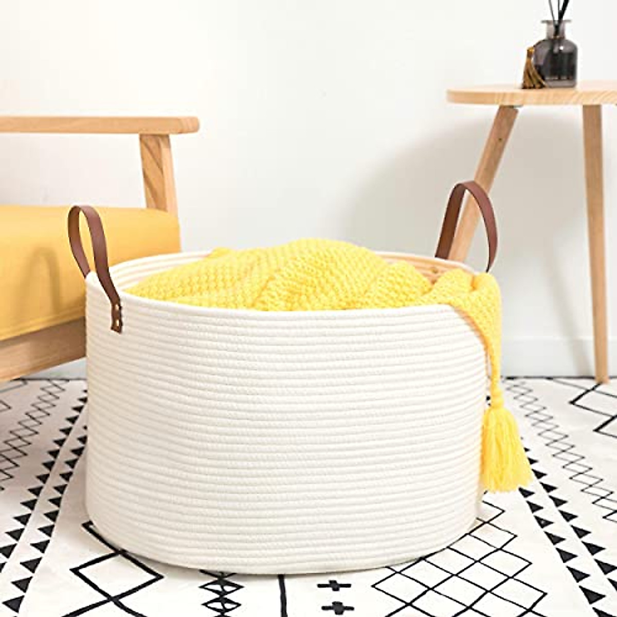 MINTWOOD Design Extra Large 20 x 13 Inches Decorative Cotton Rope Basket, Blanket Basket Living Room, Woven Laundry Basket, Storage Baskets Bin, Round Pillow Towel Basket with Long Handles, White