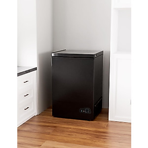 5.0 Cu Ft Chest Freezer - Energy Saving Quiet Top Open Door Mini Freezer Adjustable 6 Thermostat - Compact Small Deep Freezer w/Removable Basket and Defrost Water Drain for Home/Apartment/Garage