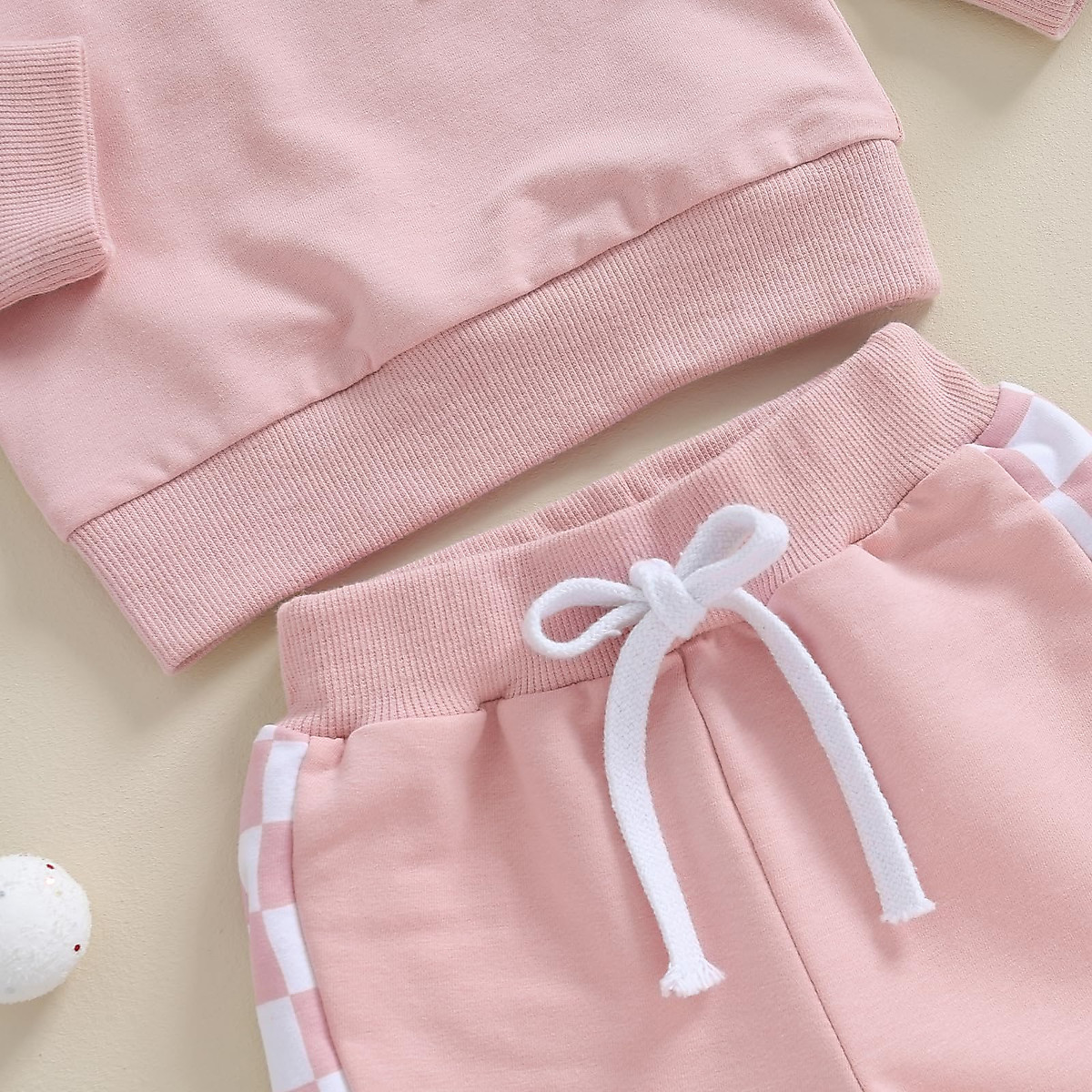 BeQeuewll Baby Girl Clothes Fall Winter Outfits Long Sleeve Sweatsuit Checkboard Sweatshirt and Pants Toddler Infant Clothing (pink, 12-18 Months)