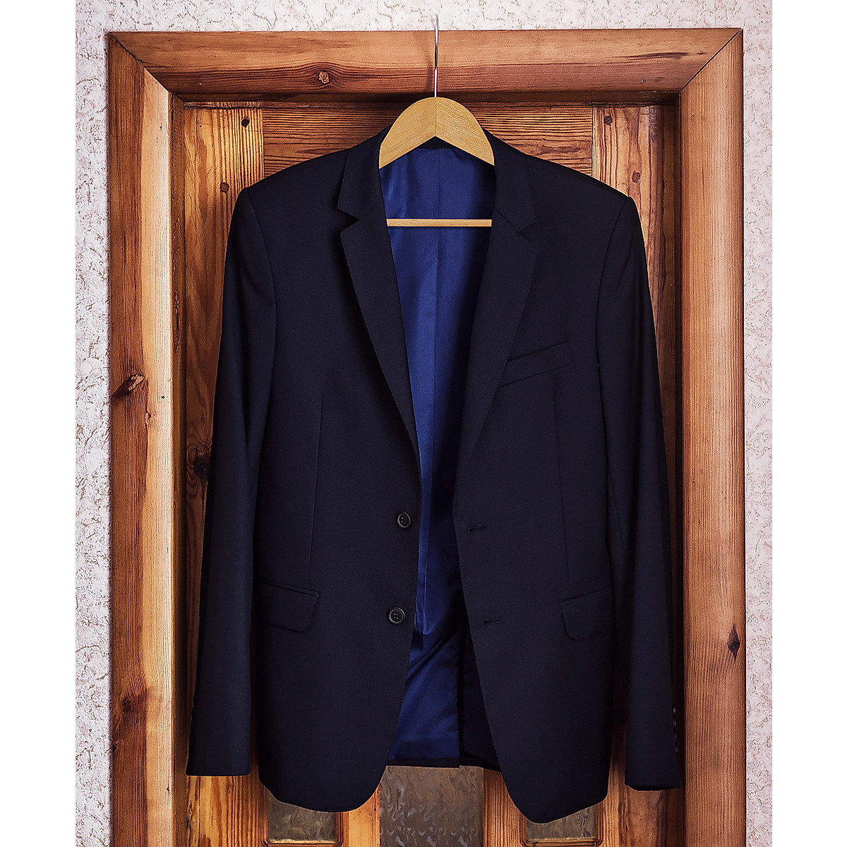 Utopia Home 20 Pack Premium Wooden Hangers - Durable & Slim Coat Hangers - Suit Hangers with 360-Degree Rotatable Hook - Wood Hangers with Shoulder Grooves (Natural Color)