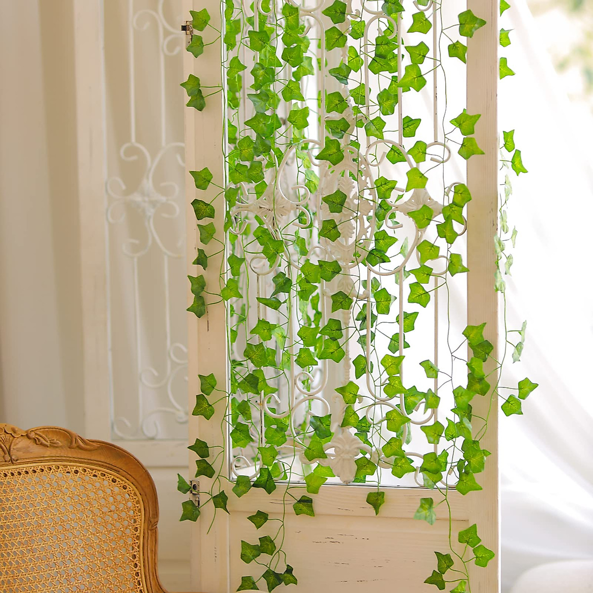 kovdim Artificial Ivy Vines Leaves 12 Strands (84 Ft), Ivy Garland Fake Vines Plants Hanging for Bedoom Room Wall Weeding Party Decor, Green