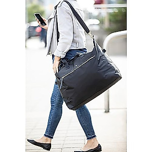 Samsonite Women's Mobile Solution Classic Duffel, Black