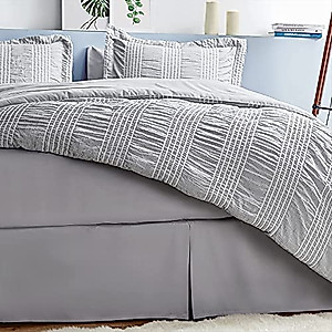 Bedsure Twin Bed in A Bag - Twin Comforter Sets 6 Piece Stripes Seersucker Bedding Set, Soft Lightweight Down Alternative Comforter Twin Bed Set(Grey 68x88 inch)