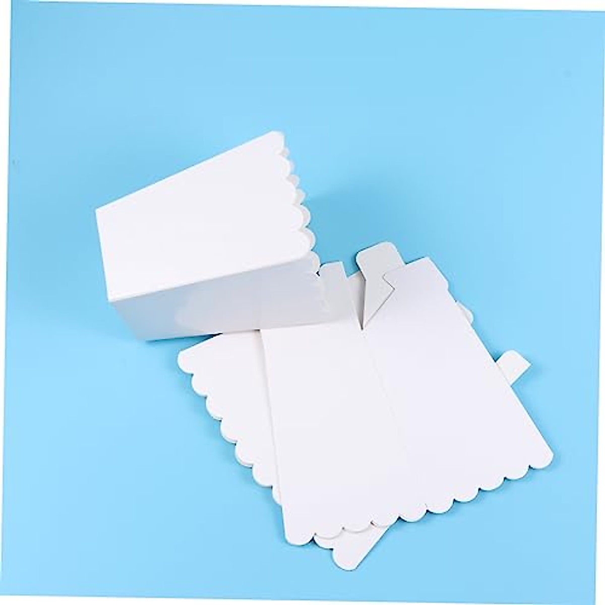 UPKOCH 50PCS Popcorn Box Disposable Snack Cups Paper Serving Holder Candy Popcorn Party Candy cartons Paper Food Basket Snack Containers Popcorn tub White Candy Box European and American