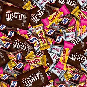 Mars Candy Variety Pack - 150pcs. of M&Ms, Twix, Starburst, 3Musketeers and Snicker Minis - Individually Wrapped Bulk Assortment (3 Pounds)