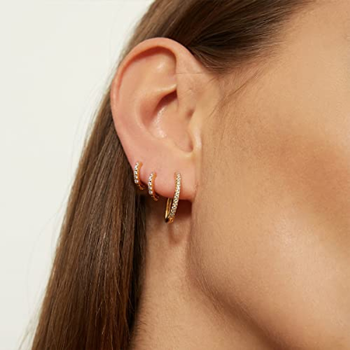 Gold Hoop Earrings For Women Gold Plated Cubic Zirconia Hoop Earrings Set Men Lightweight Huggie Hoops Hypoallergenic Gold Earrings Set for Women Fashion Jewelry (4 Sizes)