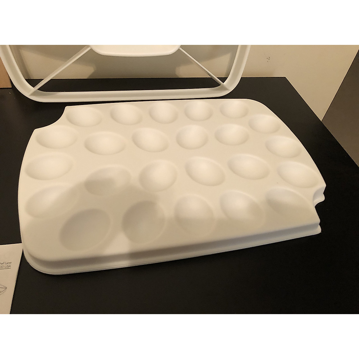 Pampered Chef Chillzanne Rectangular Serving Egg Tray / Vegetable / Fruit Cool